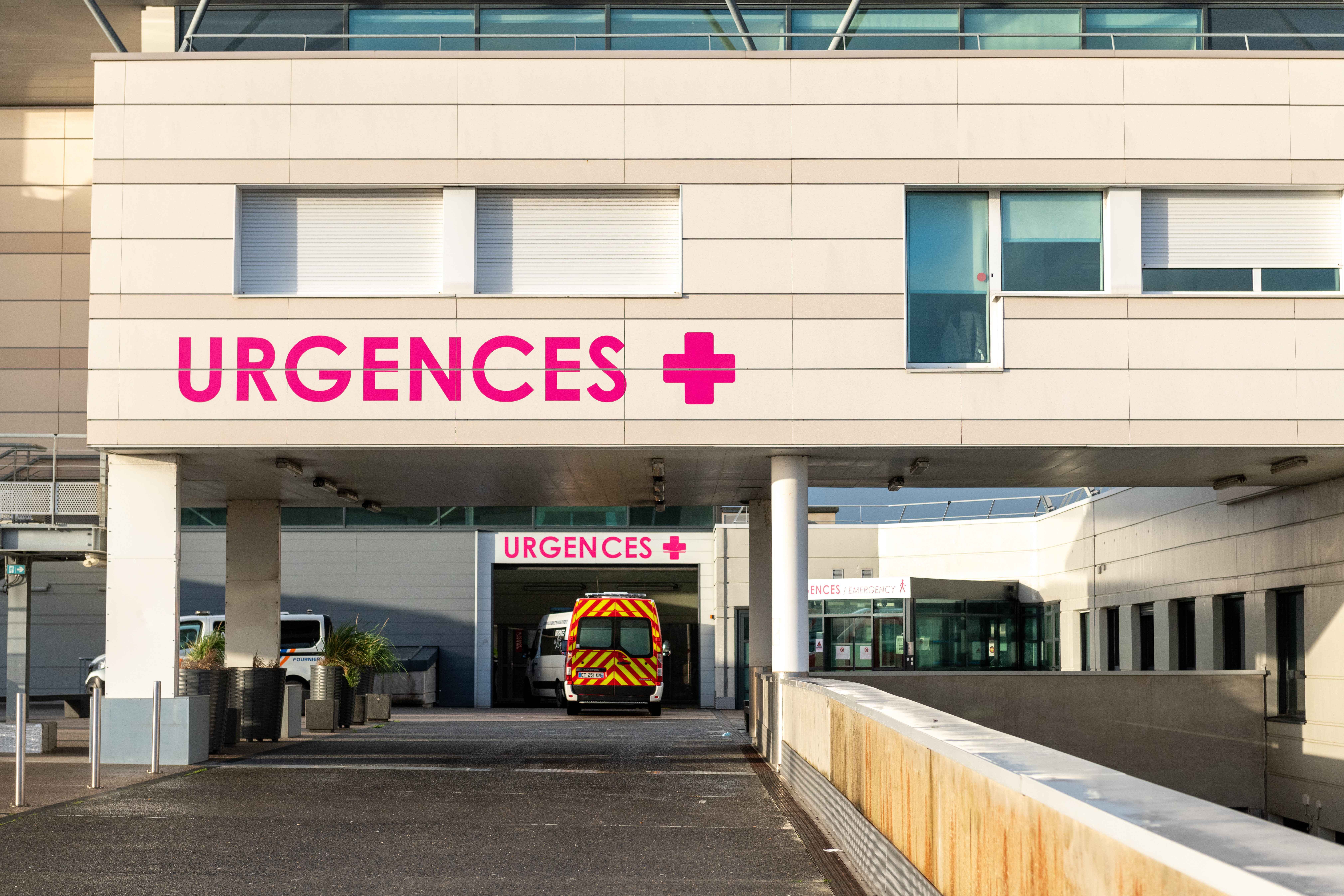 Agrément de stage suspendu aux urgences du CHU de Caen : la réserve ...