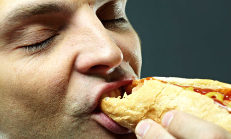 Une étude sur le potentiel nutritionnel des humains estime l'homme à ...